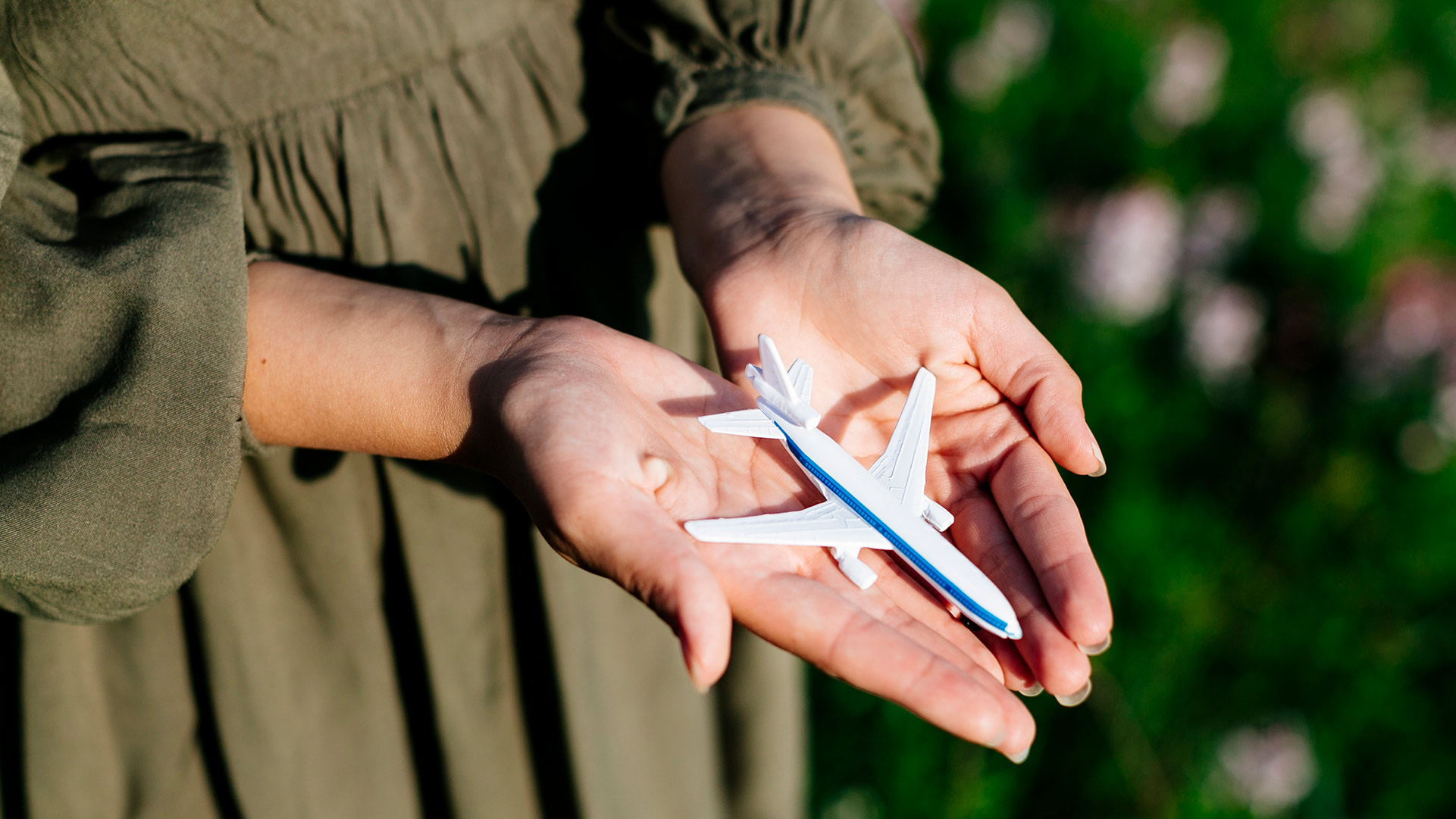 Kann man Einweg-Vapes mit ins Flugzeug nehmen? – That Vape Club